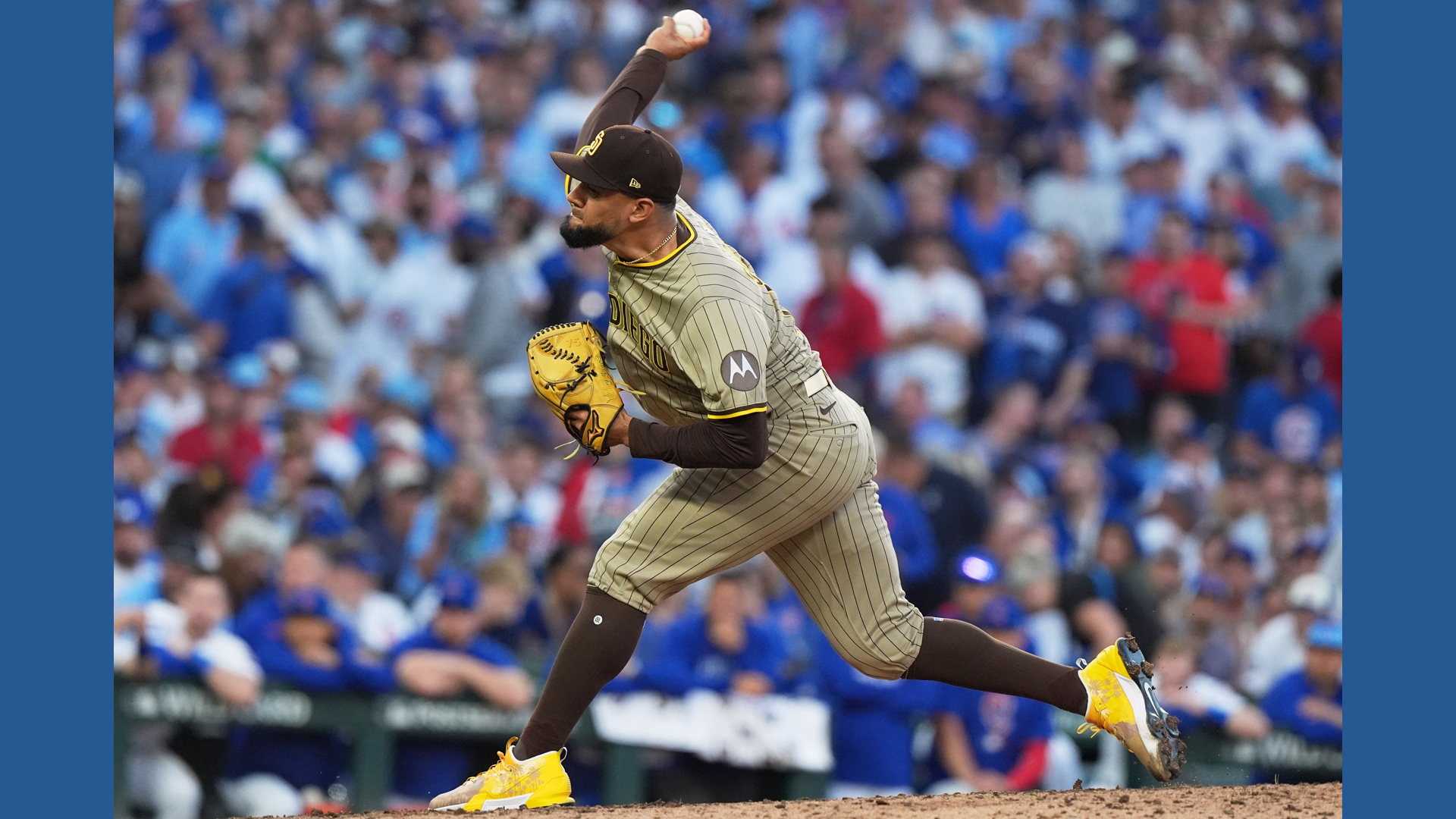 Braves signing reliever Robert Suarez to $45 million deal | 11alive.com