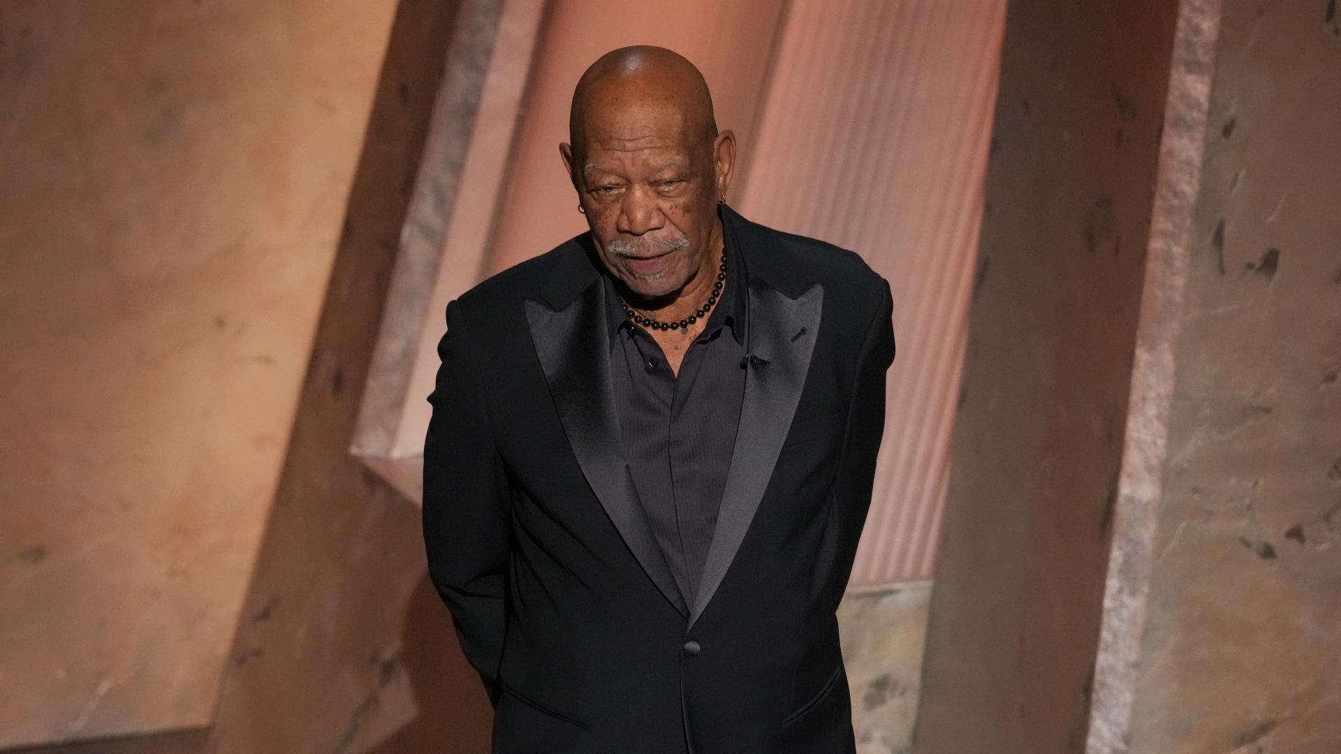 The story behind Morgan Freeman’s glove at the Oscars | 11alive.com