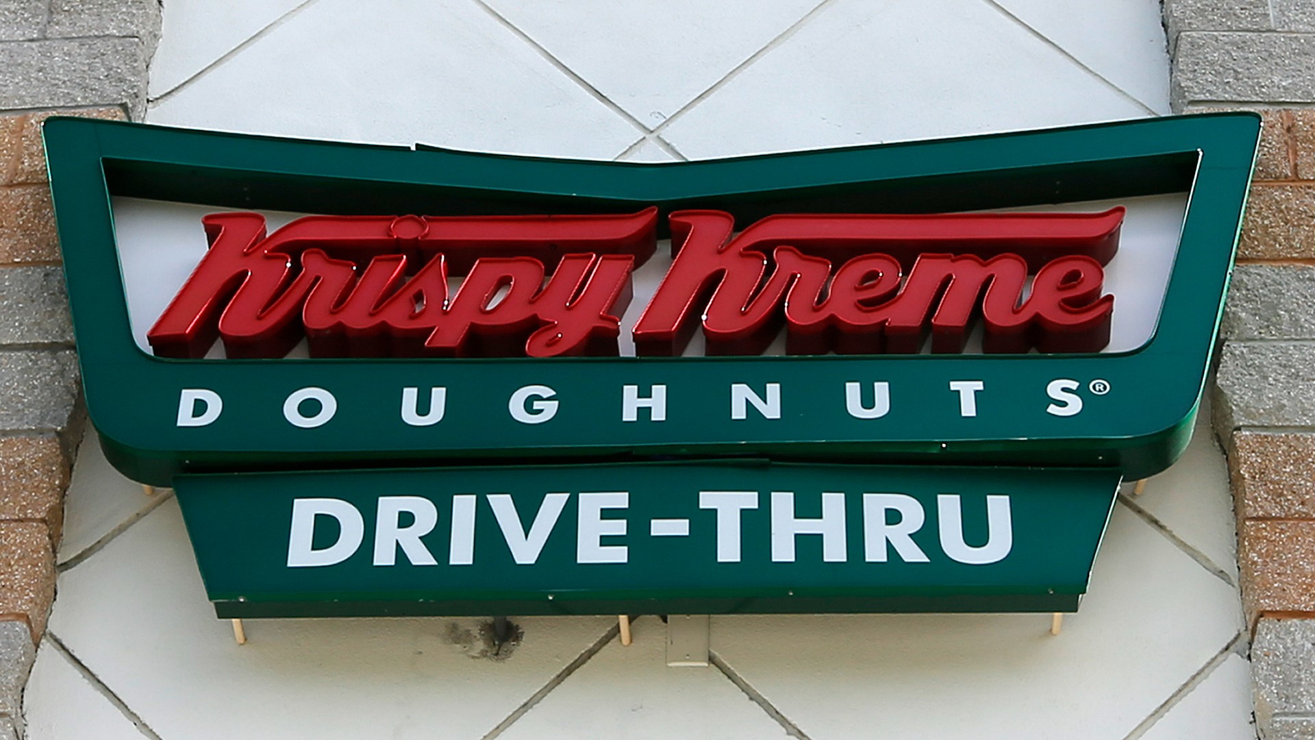 Krispy Kreme 13 cent dozen donuts | 11alive.com