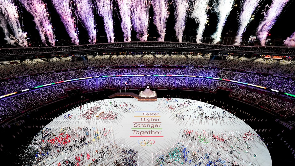 Shirtless Tonga flagbearer is back at Olympics Opening Ceremony ...