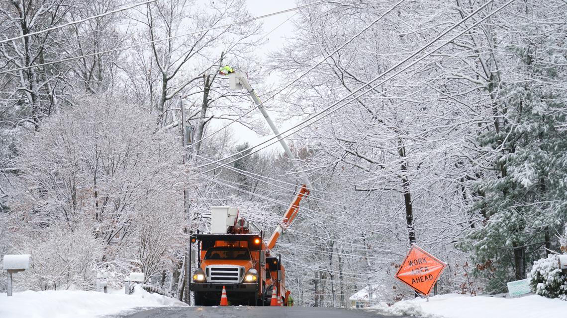 Power outage prep for winter storms: What to have on hand before the ...