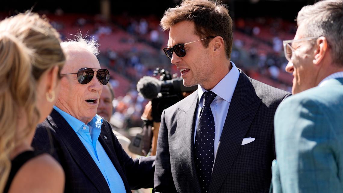 Tom Brady begins second career as football analyst | 11alive.com