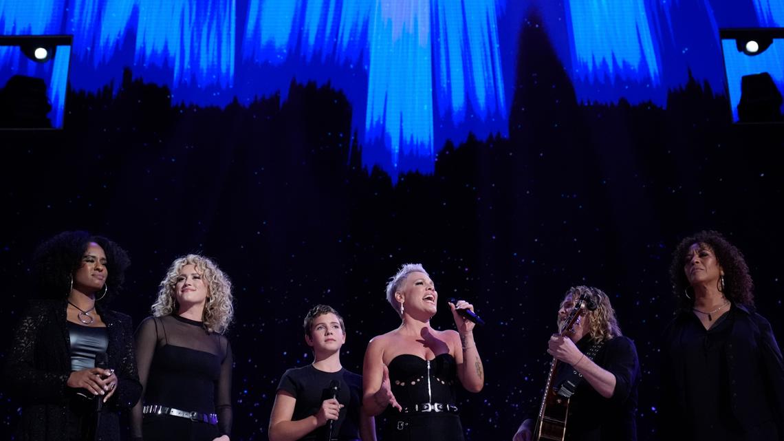 Who is performing at the DNC? | 11alive.com