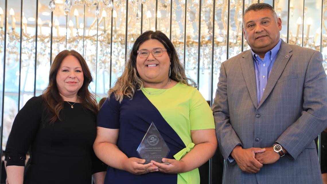 Beloved South San teacher passes at 30 | 11alive.com