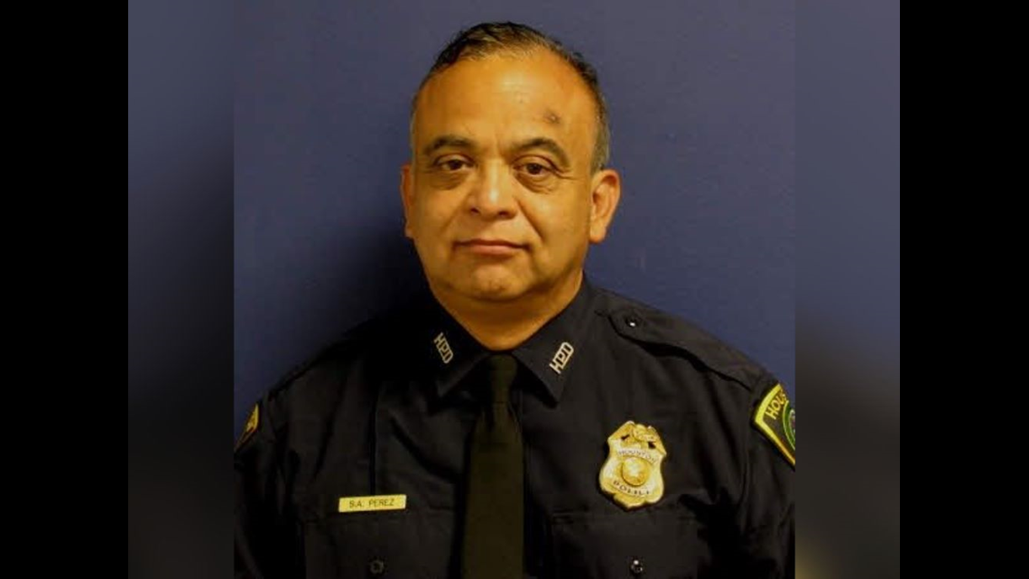 Veteran Houston officer drowns in floodwaters 2 days before birthday ...