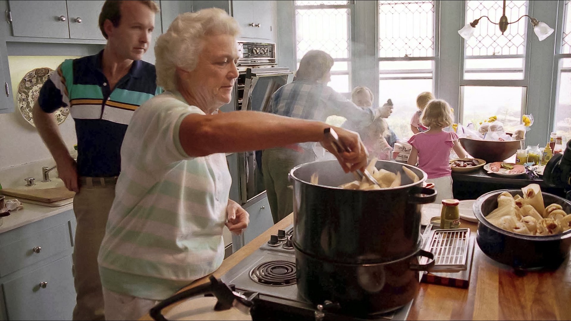 Barbara Bush remembered for generosity for Morehouse School of Medicine ...