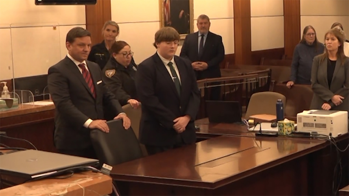 Closing arguments begin in Benjamin Elliott murder trial | 11alive.com