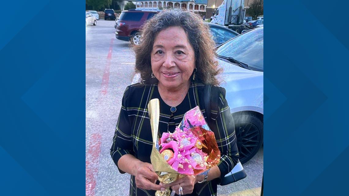 Hurricane Beryl deaths: Woman dies after tree crashes into home ...