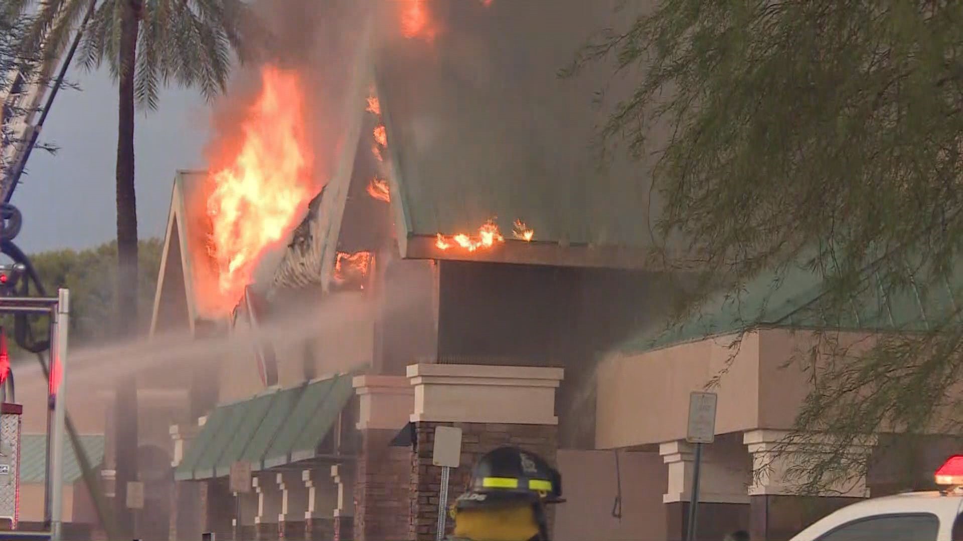 Fire officials confirm storm played part in Phoenix Safeway fire ...