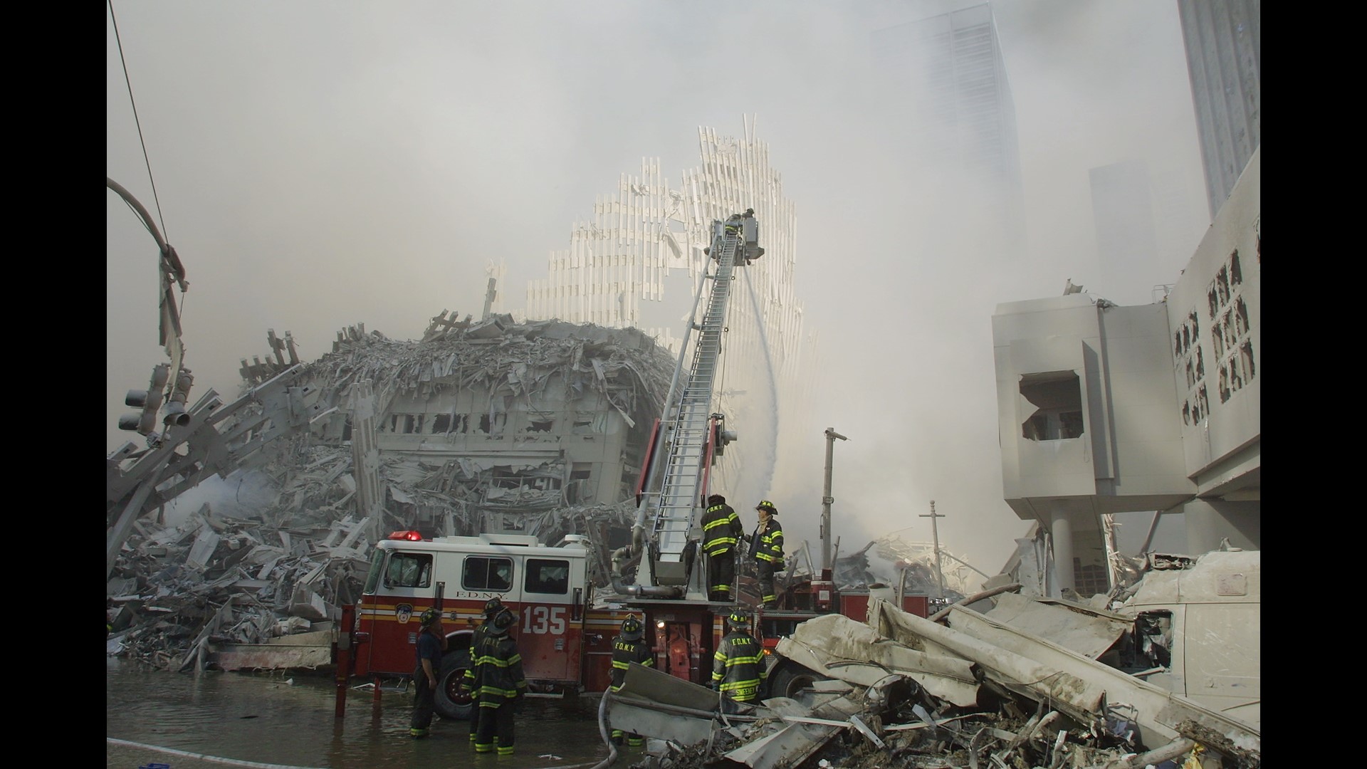 A look back at the World Trade Center attack on September 11, 2001 ...