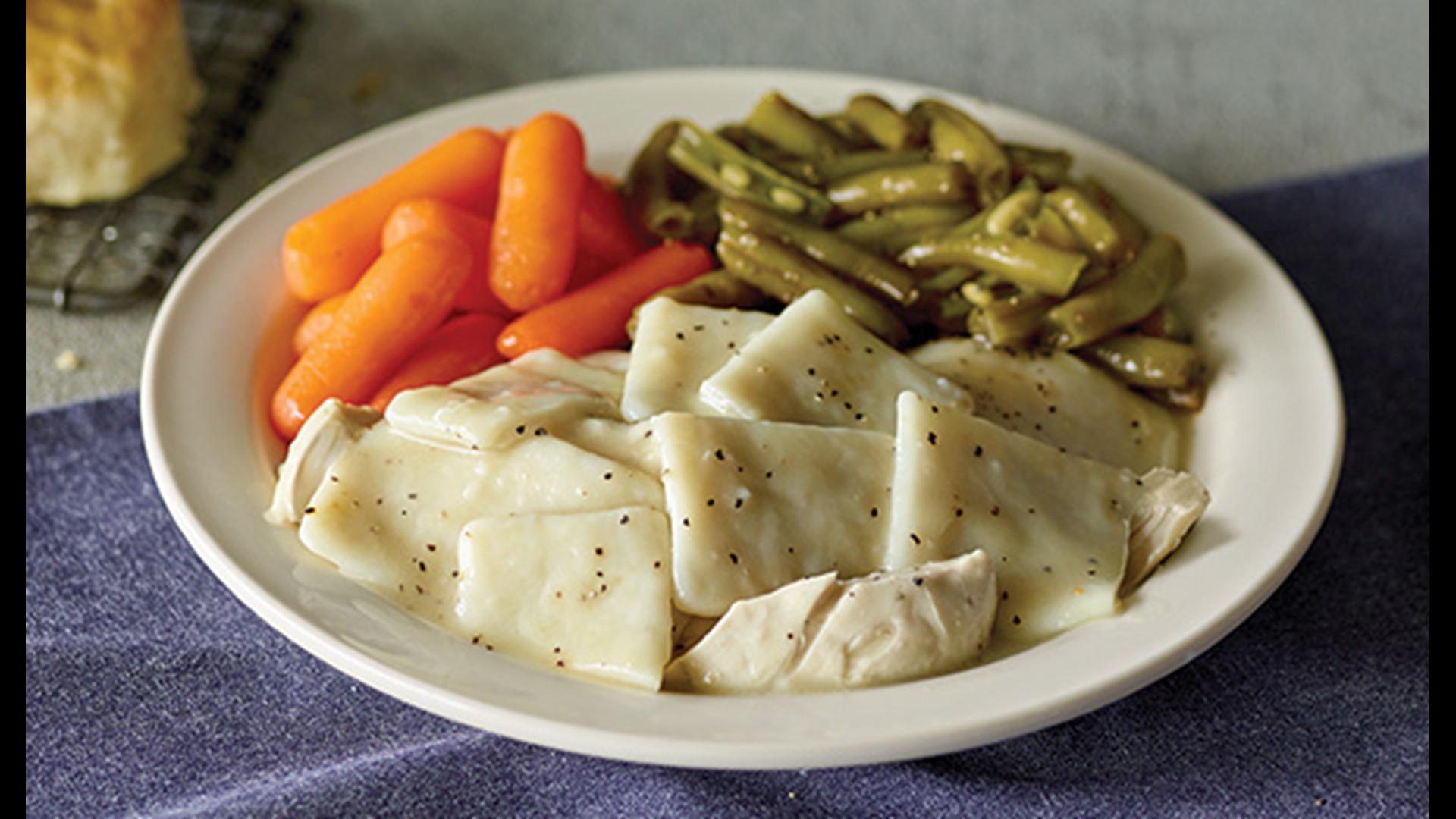 Cracker Barrel now open in Sacramento | 11alive.com