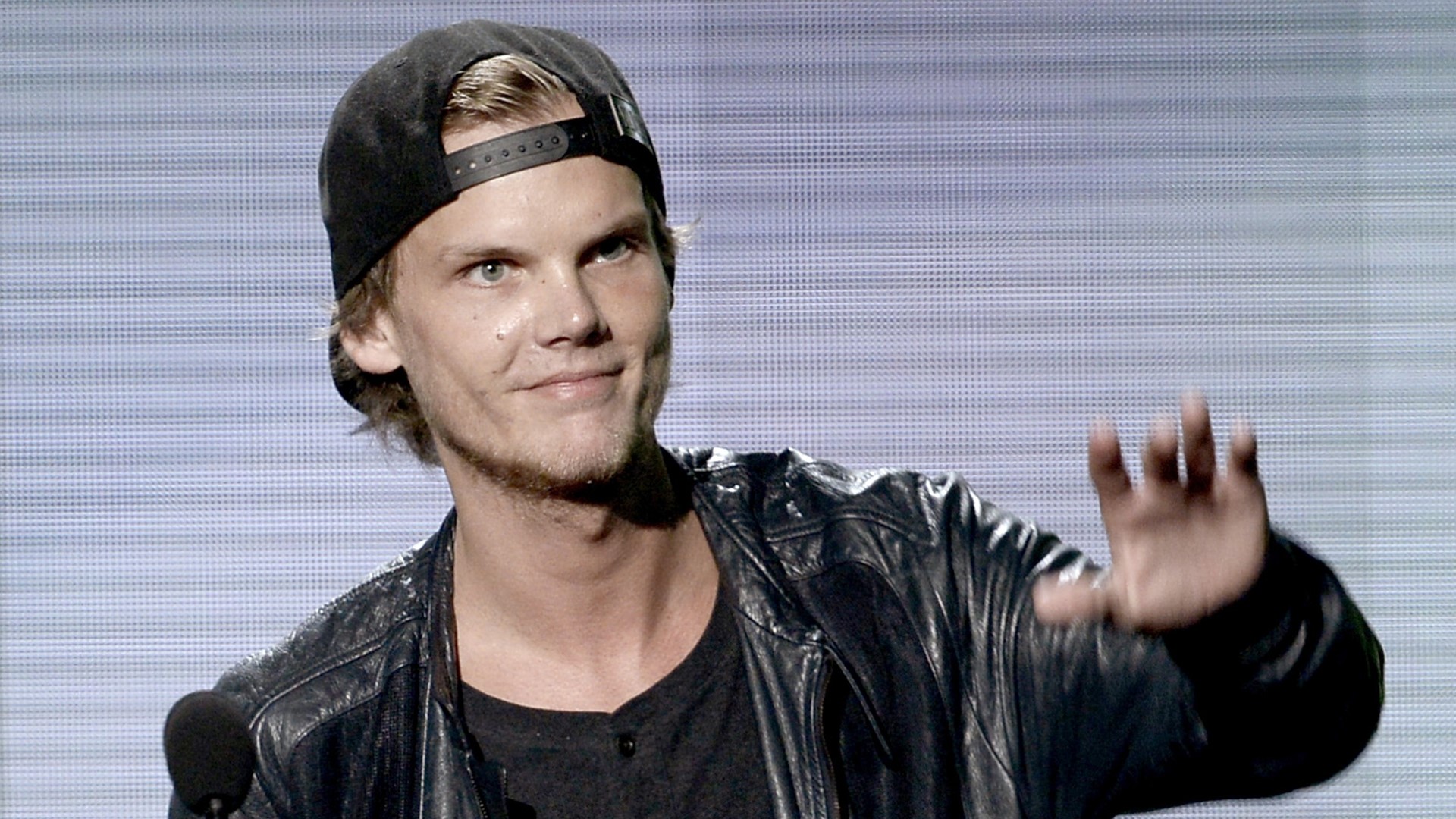 PHOTOS: Remembering Avicii | 11alive.com