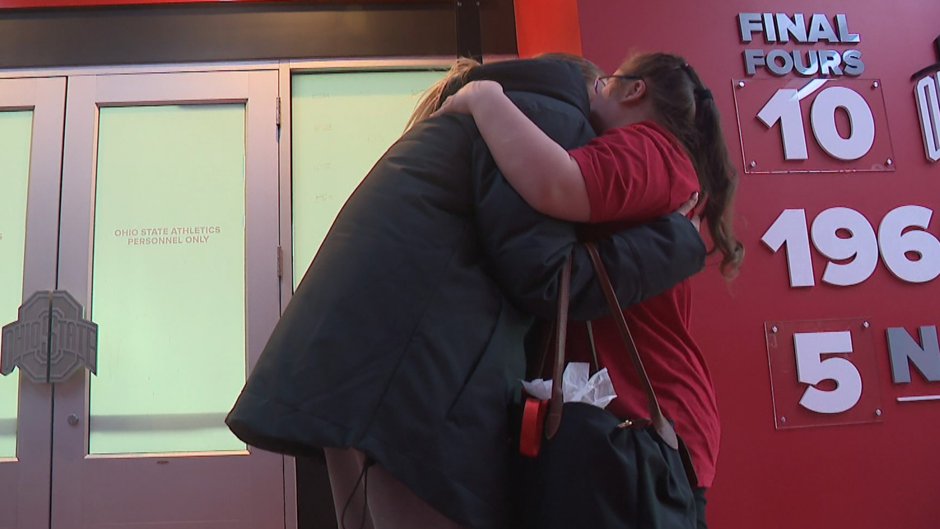 Sister of Buckeye basketball star lights up the Schott | 11alive.com