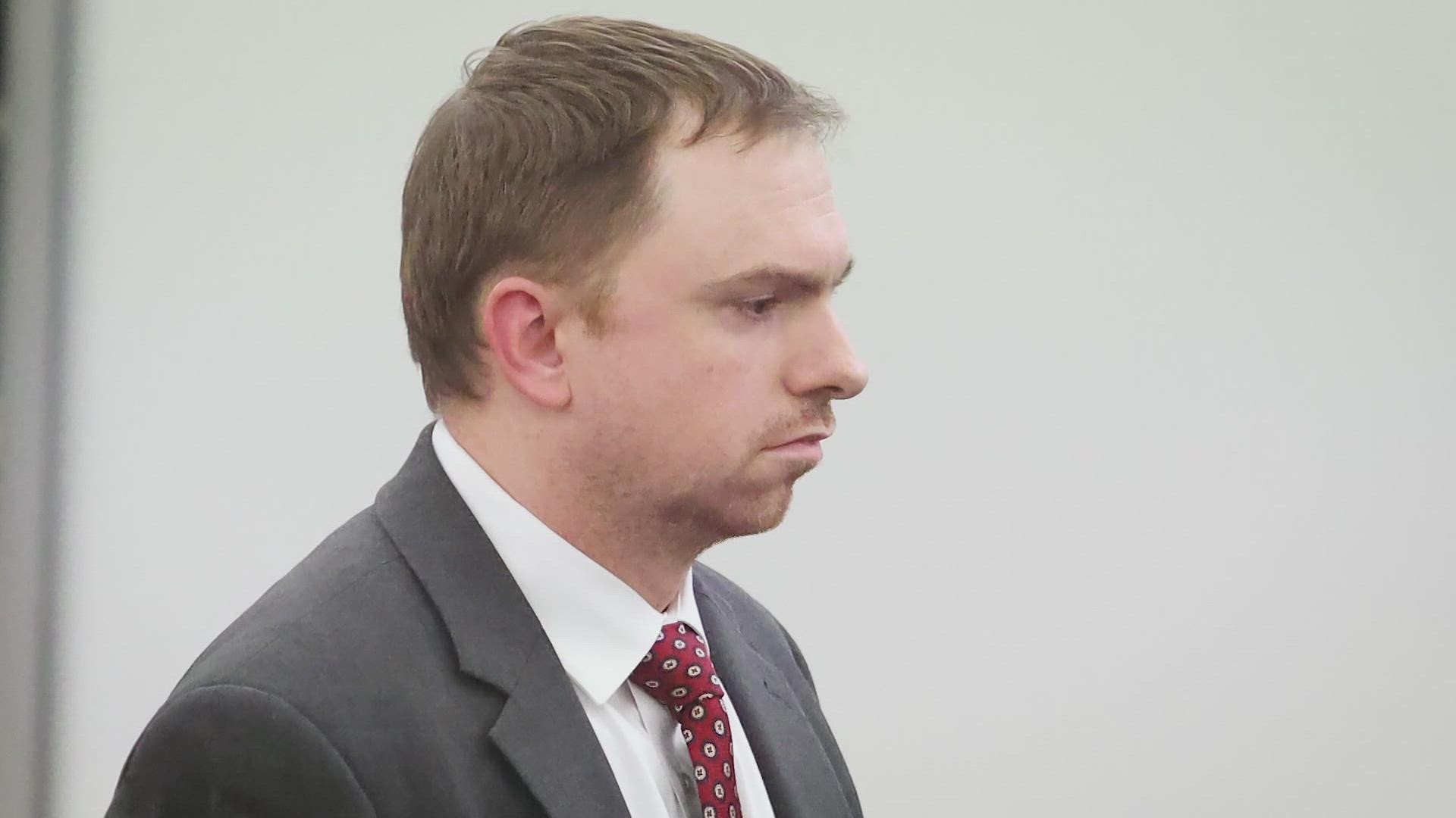 Aaron Dean: Former officer sentenced to 11 years, 10 months | 11alive.com
