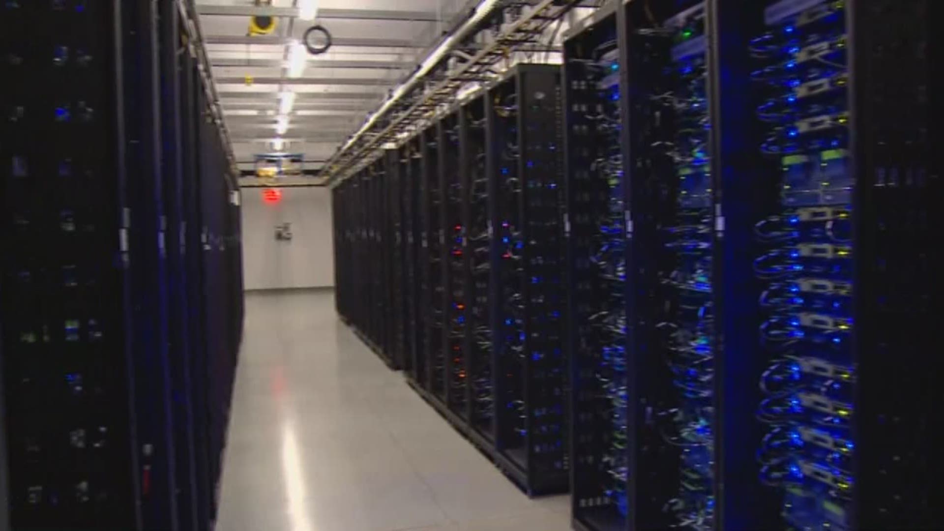 $1 billion Facebook data center opens in Fort Worth | 11alive.com