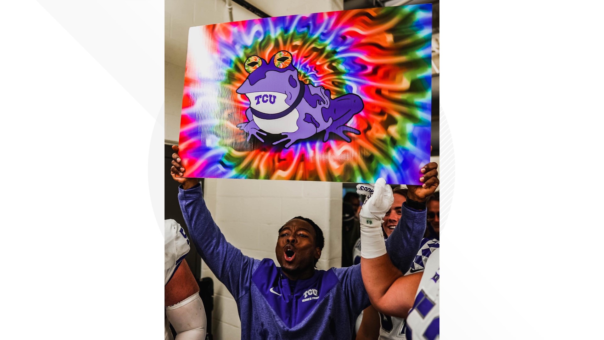 Hypnotoad creator says it's "awesome" TCU embraces his creation ...