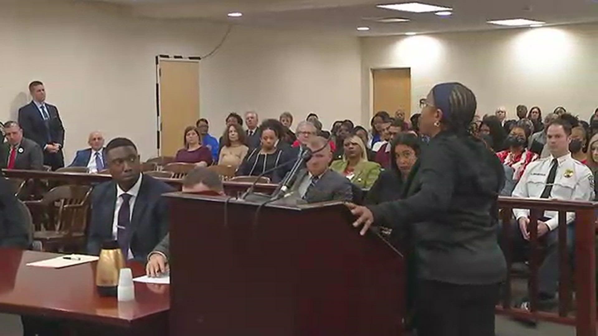 Man charges at Buffalo mass shooting gunman during sentencing | 11alive.com