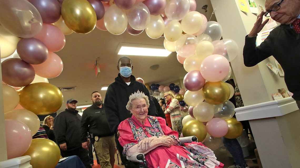 Lorene Summey celebrates 105th birthday in Cherryville, NC | 11alive.com