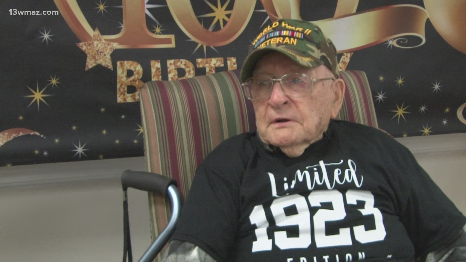 Folks Celebrate World War II Veteran's birthday | 11alive.com