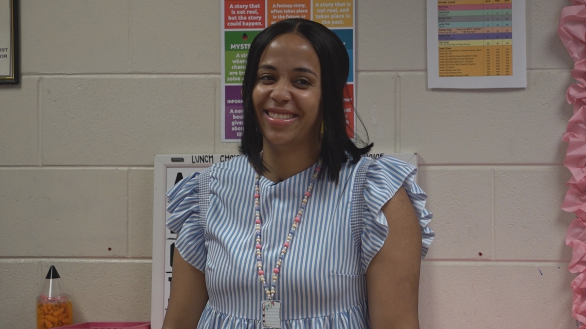 Marine veteran named Houston County Teacher of the Year | 11alive.com