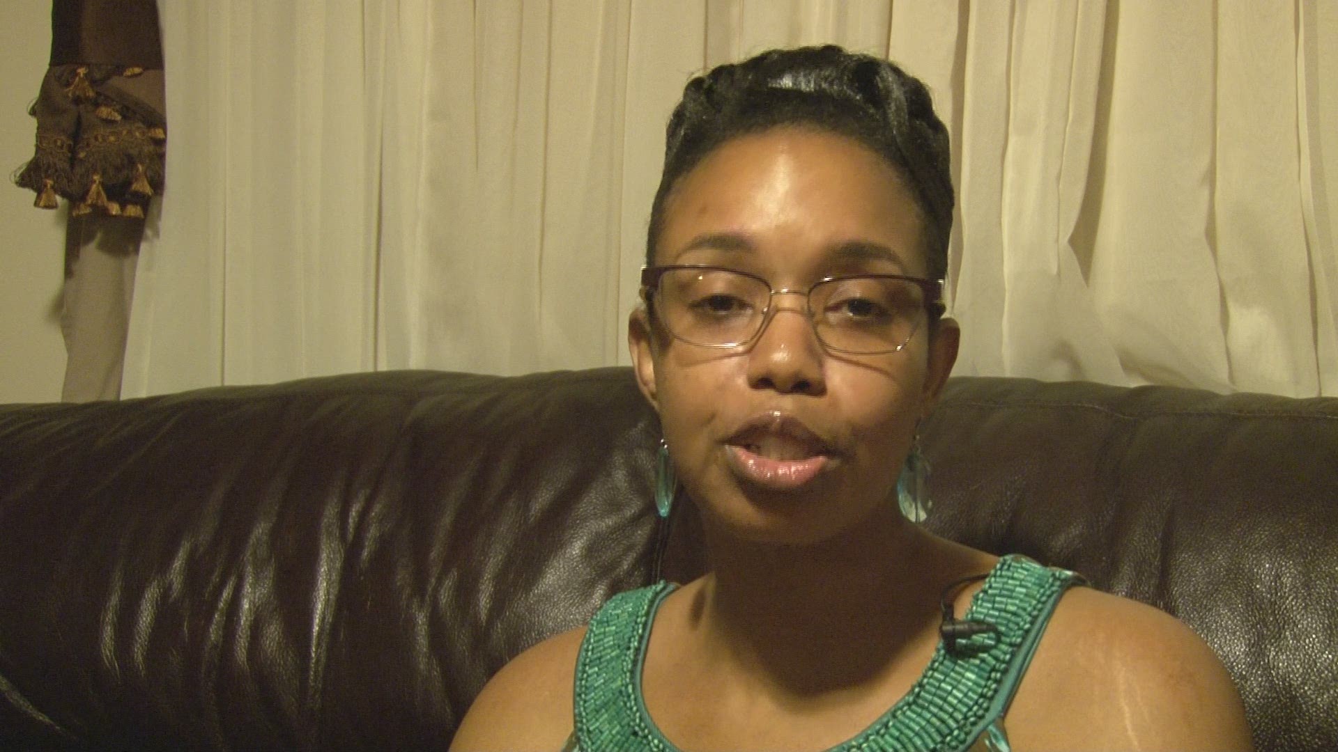 Raekwon Smith's mother finds strength to honor him during final high ...