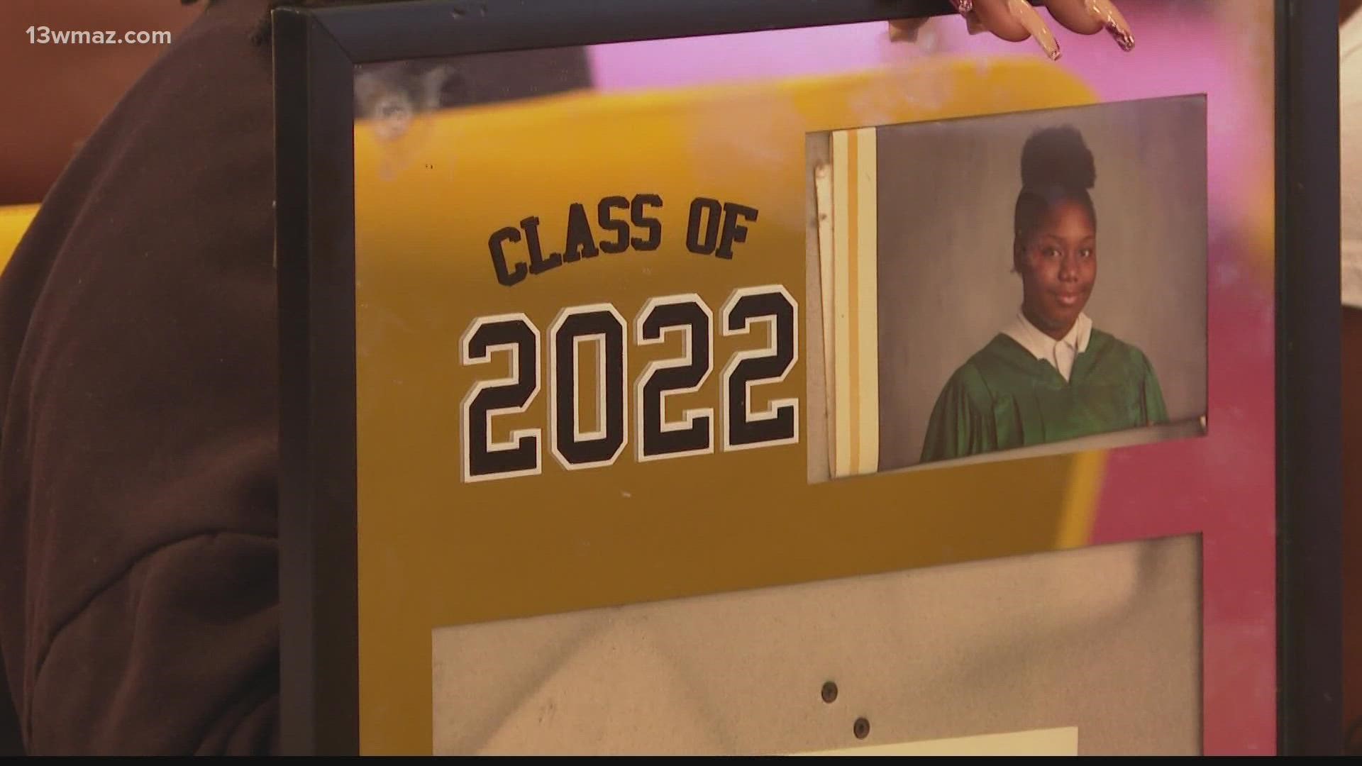 Family seeks answers after Macon 18-year-old shot, killed | 11alive.com