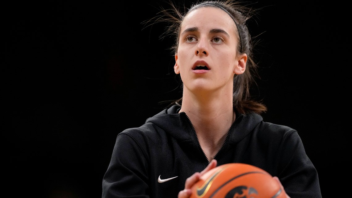Caitlin Clark breaks NCAA women's career scoring record | 11alive.com