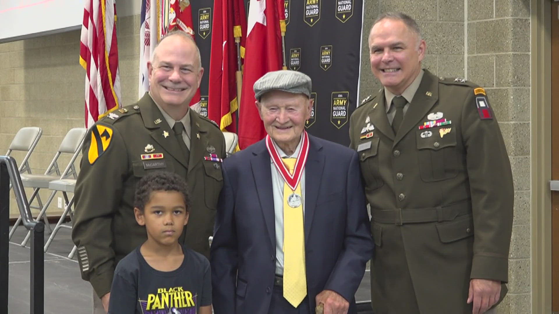 Iowa's 99-Year-Old WWII veteran receives Silver de Fleury medal ...
