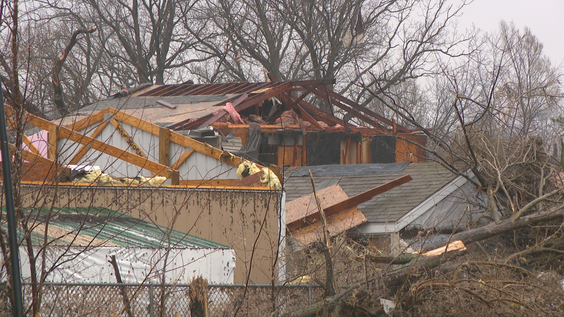2 dead, 10 injured after tornado touched down in northwestern Indiana ...