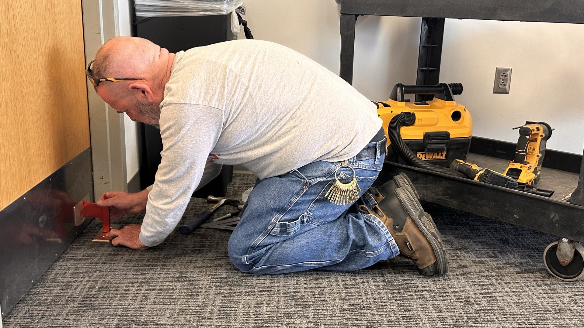 UIndy adding security device to classroom doors | 11alive.com