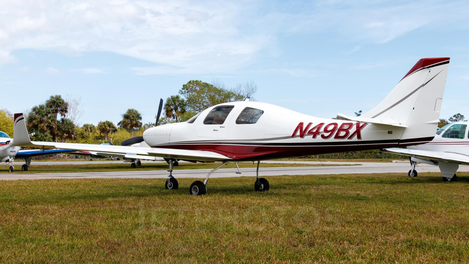 44-year-old pilot, activist killed in Greenwood plane crash | 11alive.com