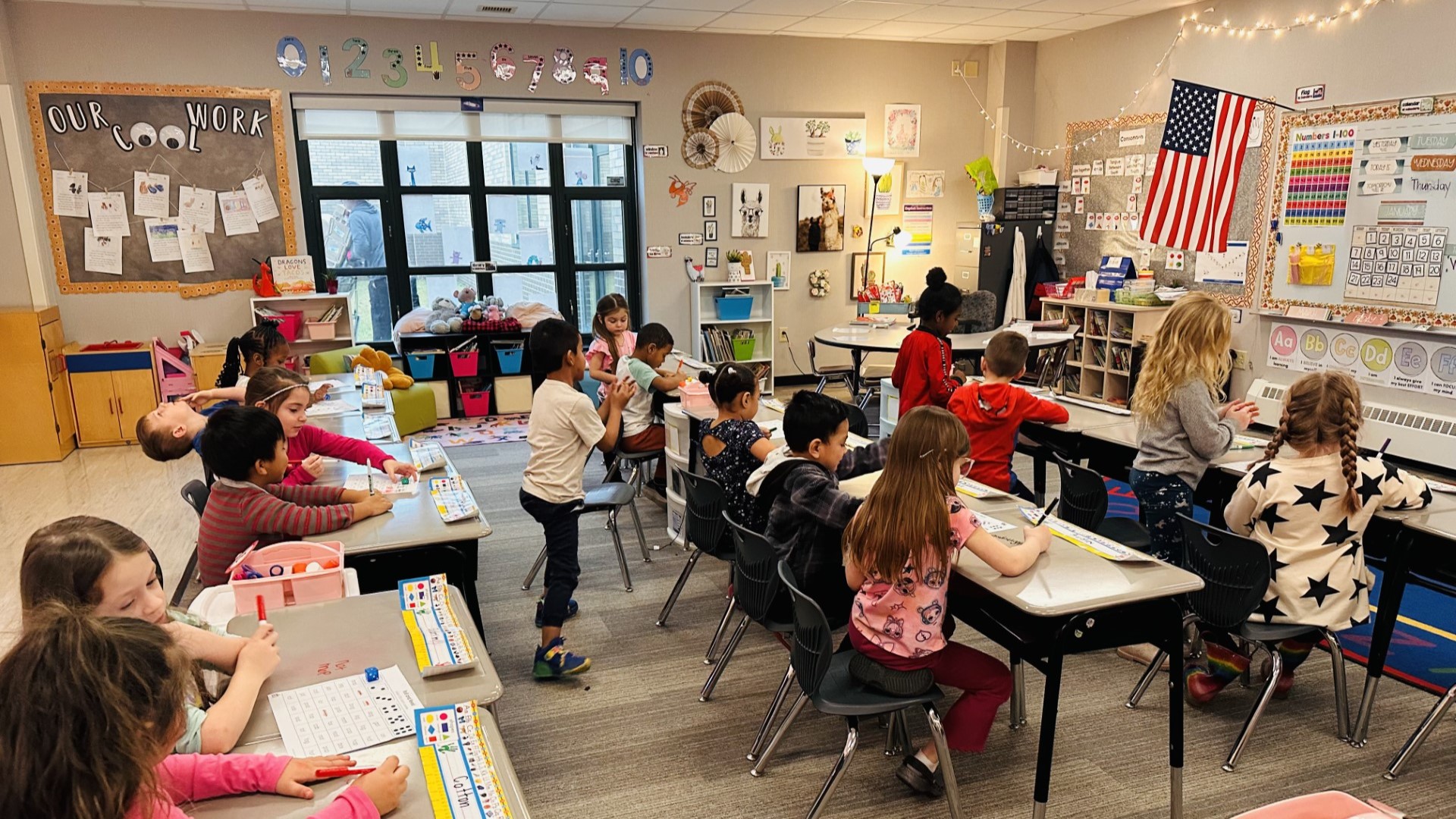 Teachers, elementary students embrace new science of reading | 11alive.com