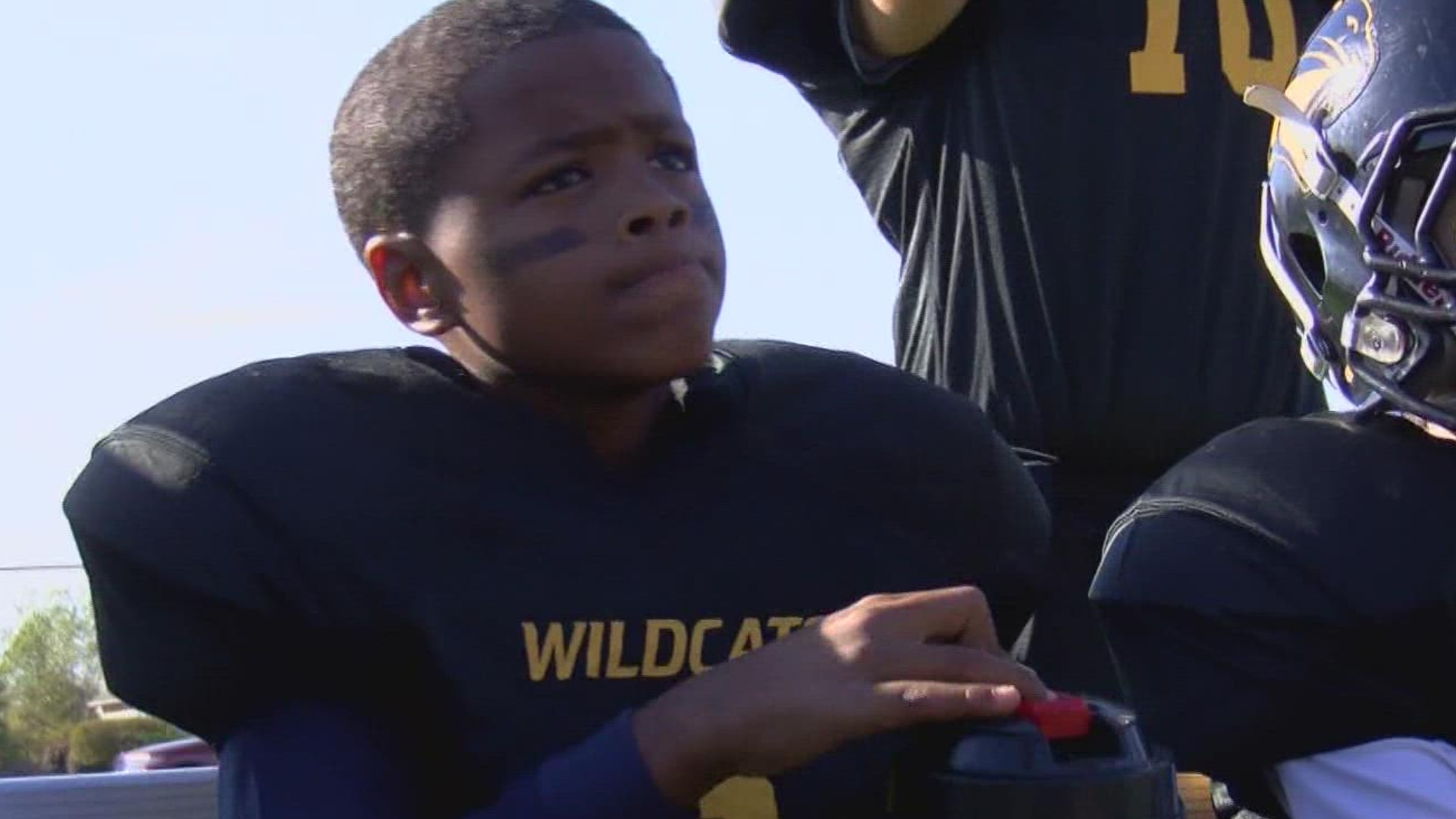 Heartwarming story of deaf first year football player | 11alive.com