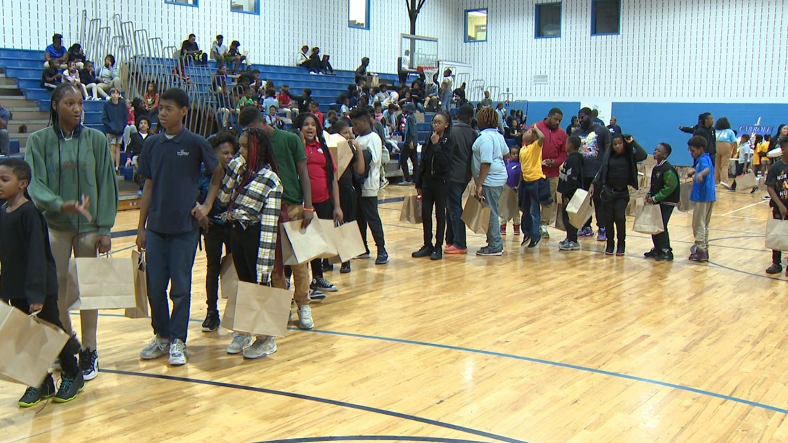 Kickz for Kids tour comes to DC | 11alive.com