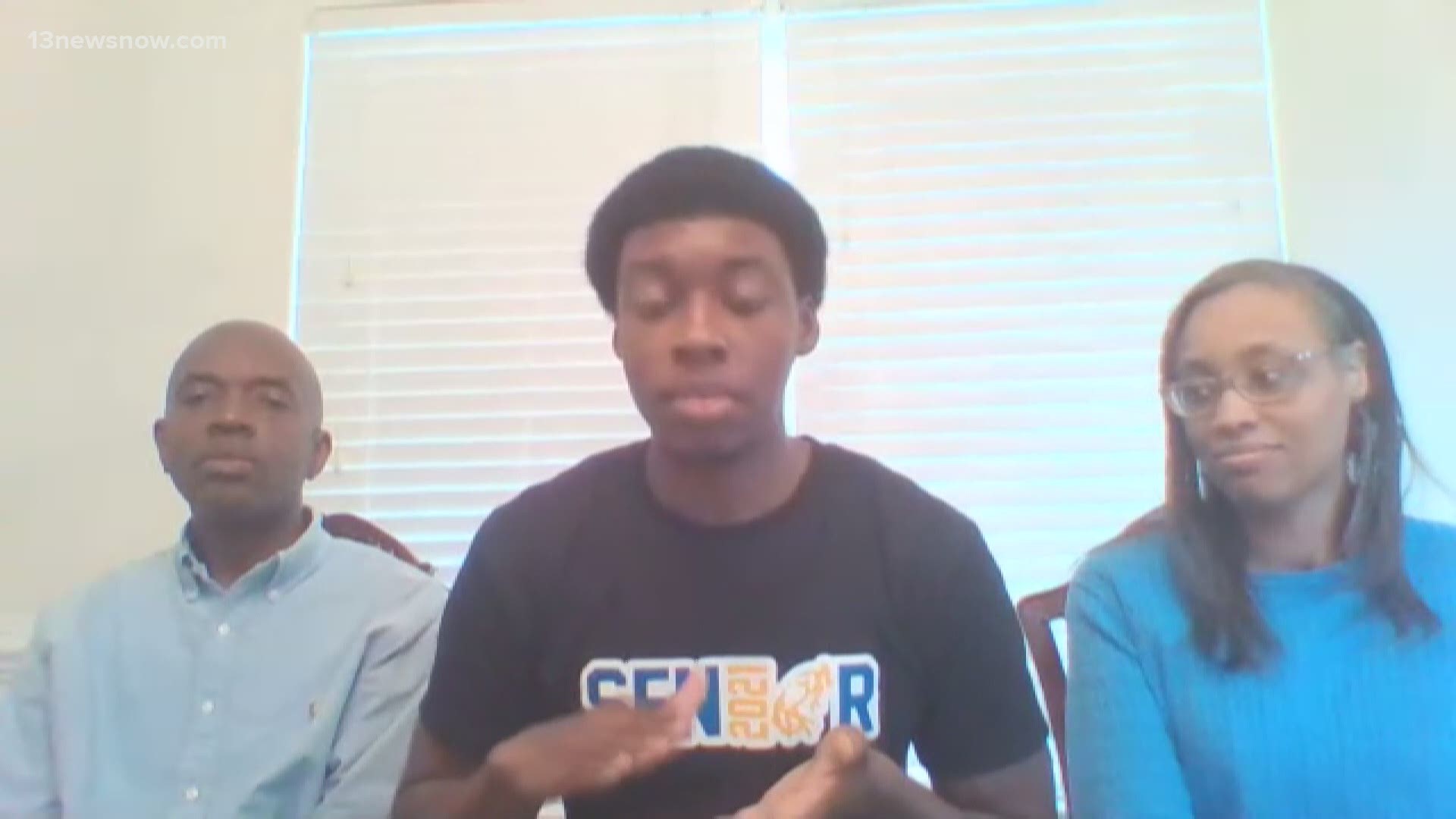 Samuel Lyons offered $1.6 million in scholarships | 11alive.com