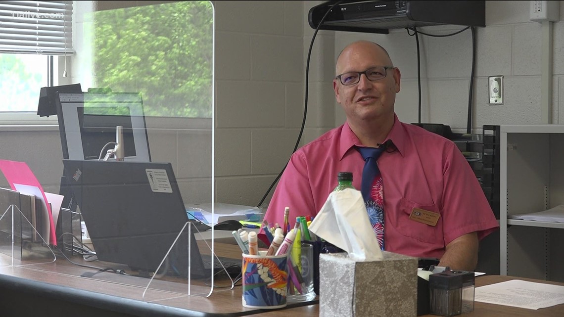 Gwinnett County math teacher | 11alive.com