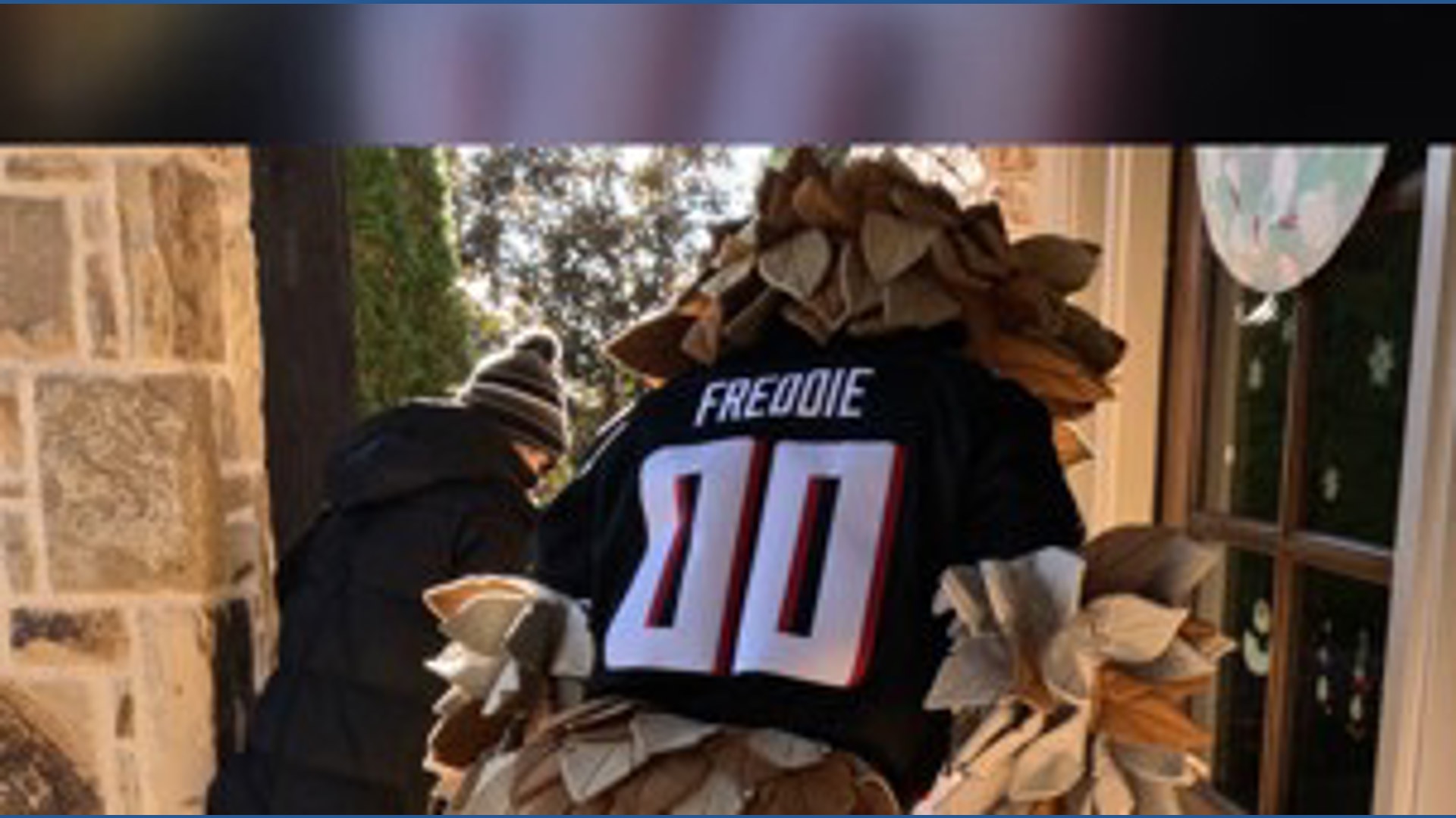 Georgia teen battling cancer gets surprised with College Football ...