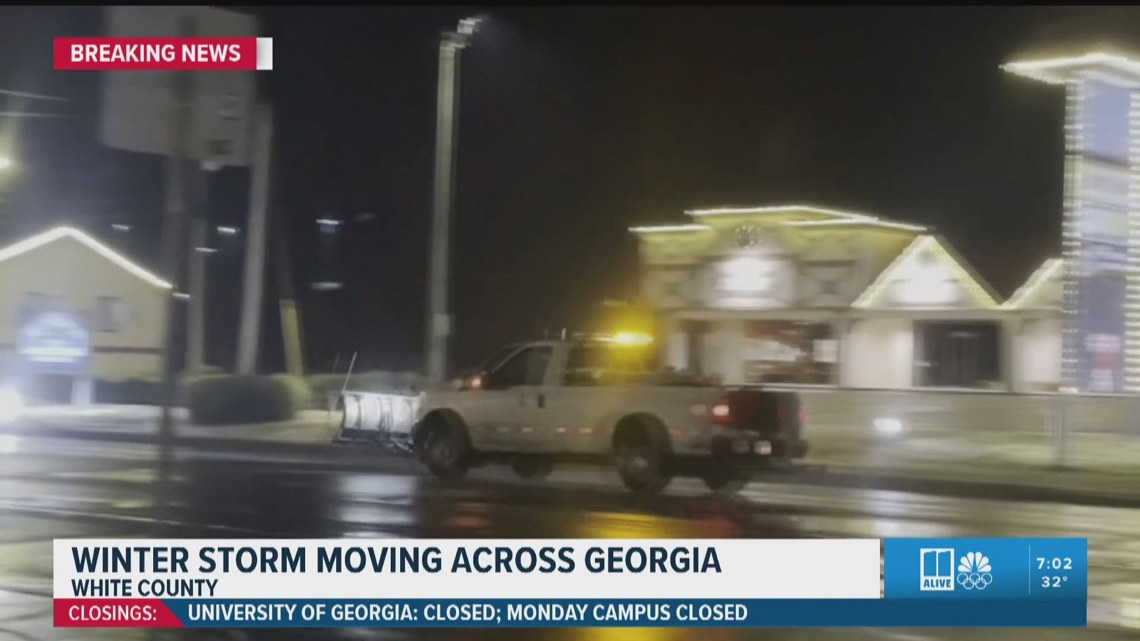 Dangerous ice blankets Helen in White County | 11alive.com