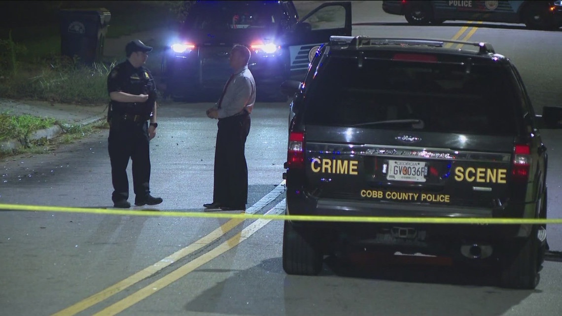 Atlanta police fatally shoot armed man at Four Seasons | 11alive.com