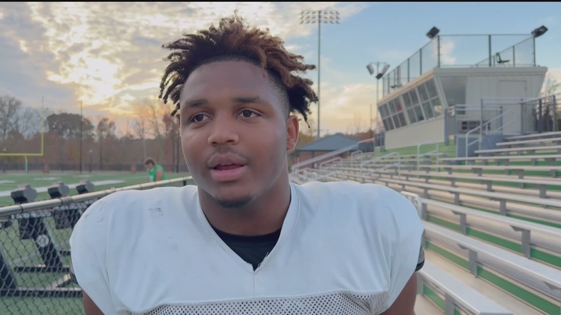 Defensive end Eddrick Houston | #Team11 Recruiting Spotlight | 11alive.com