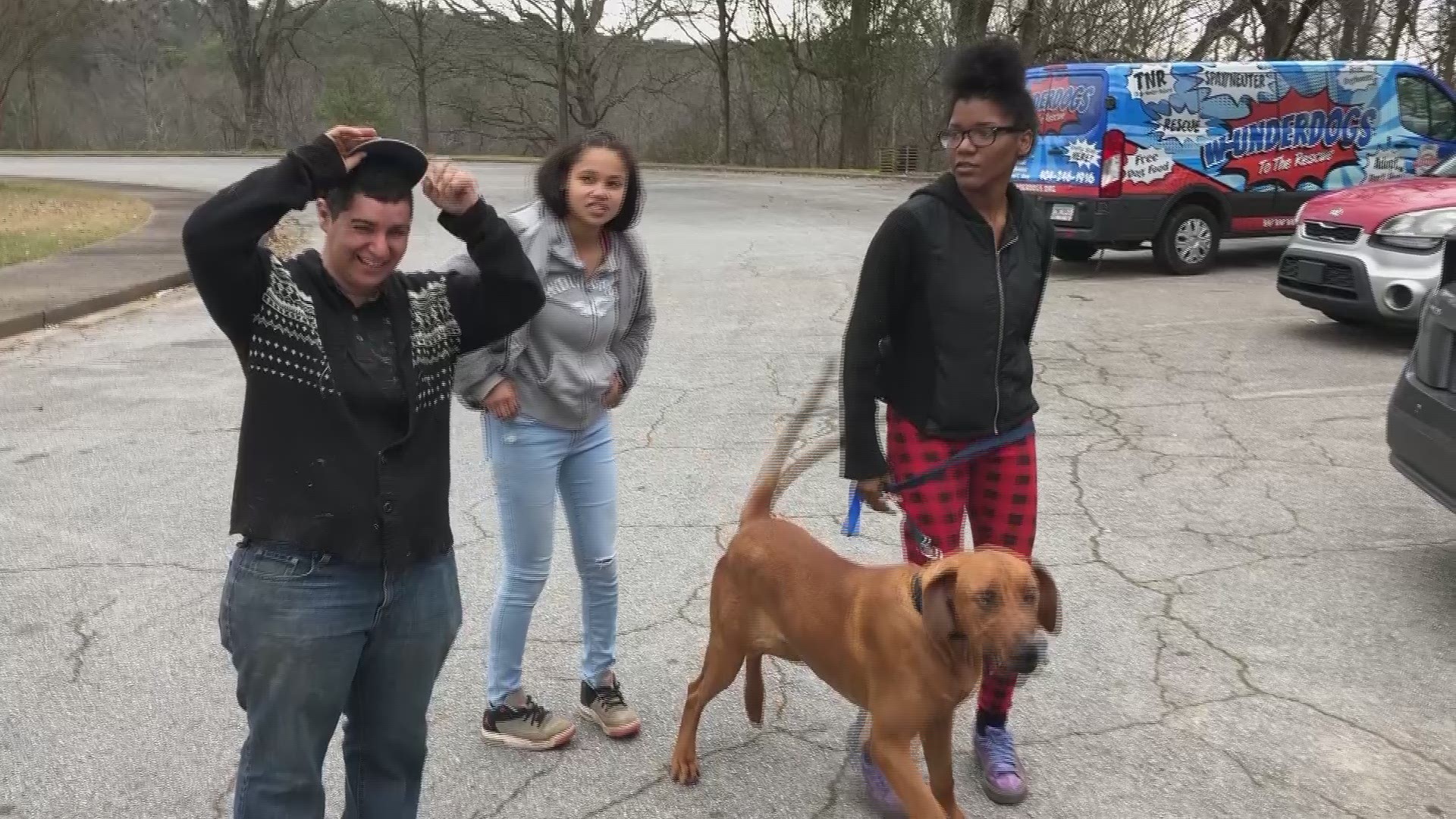 Celeb chef Tracey Bloom meets Atlanta's W-Underdog Animal Rescue ...