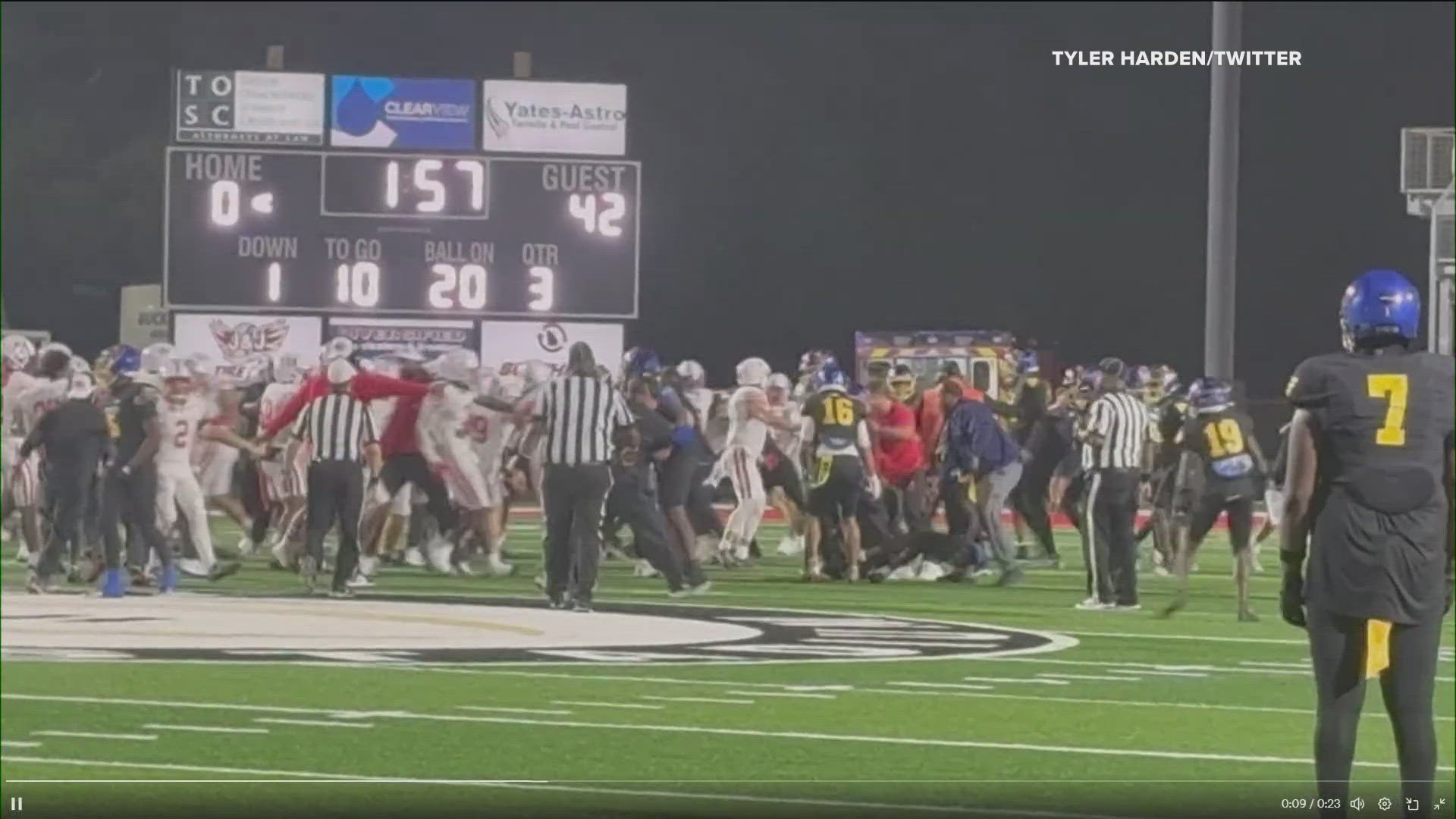 Massive benches-clearing brawl forces GHSA high school playoff game to ...