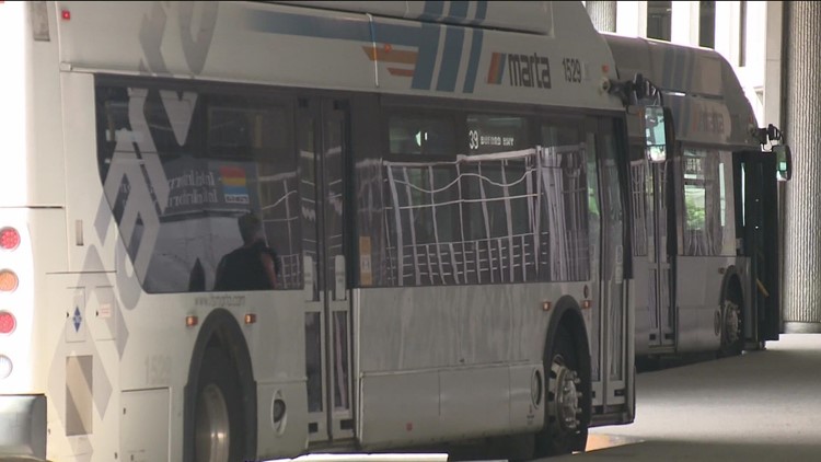6 injuries reported as two MARTA buses collide at Kensington station ...
