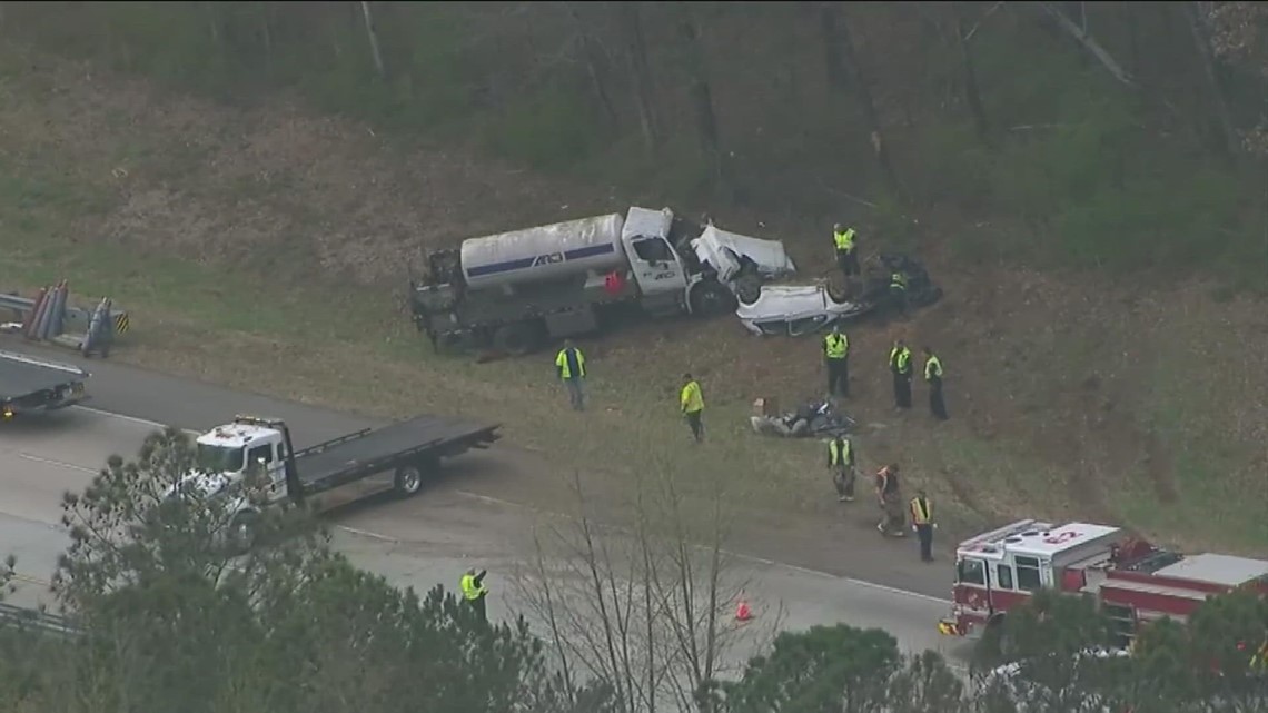 Cumming GA 400 crash Sharon Hall passenger died sheriff says | 11alive.com