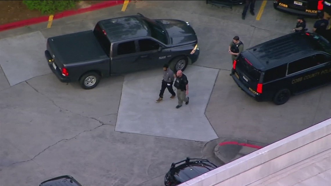 Atlanta shooting timeline | From shots to search for suspect | 11alive.com