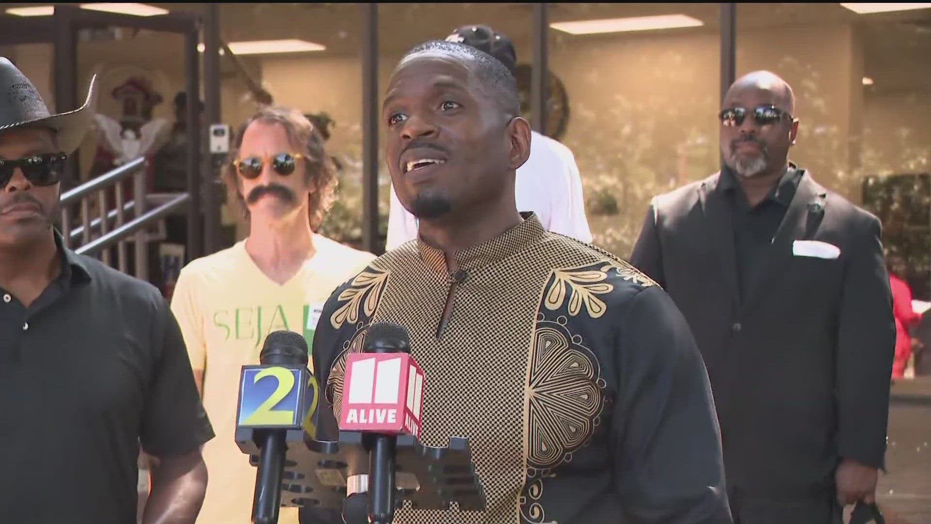 South Fulton mayor says he will run for reelection, despite saying he ...