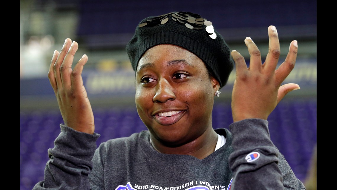 Quiet, unassuming Osahor becoming star for Washington women | 11alive.com