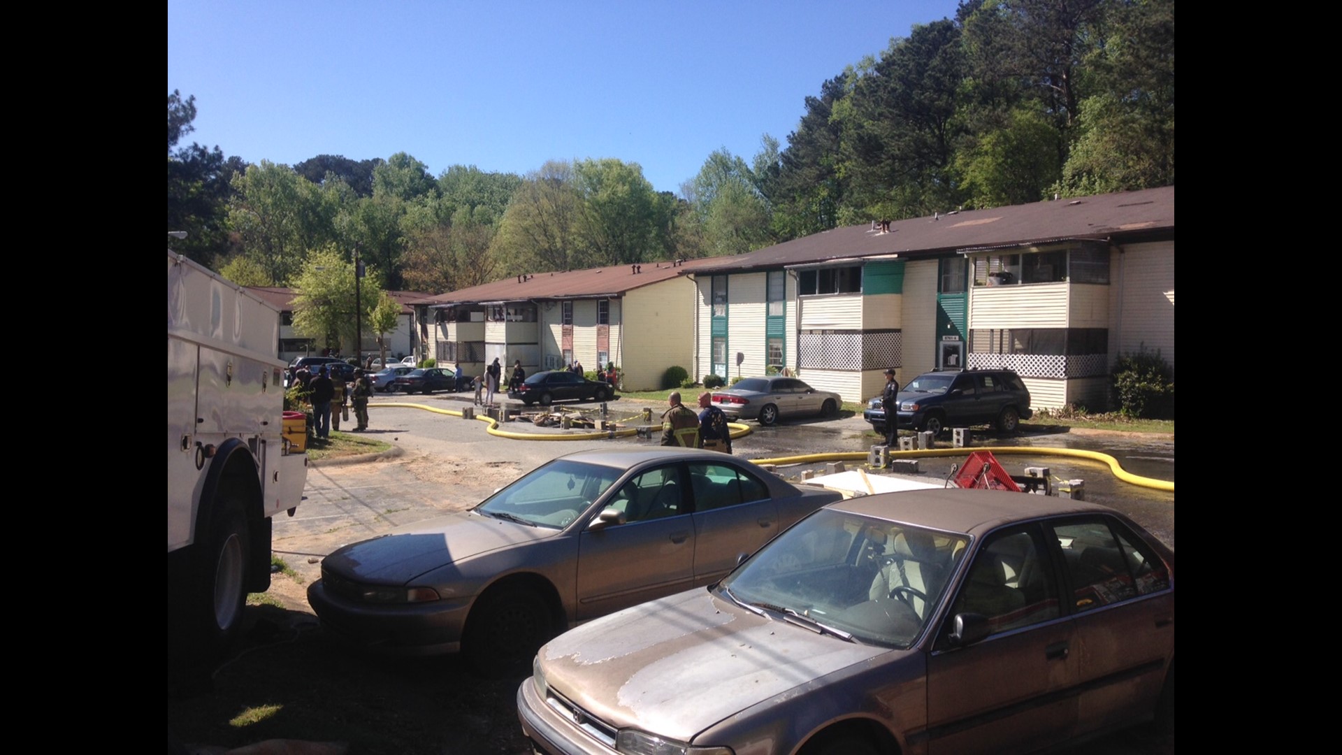 Clarkston residents narrowly escape fire, roof collapse | 11alive.com
