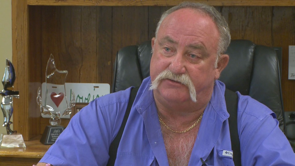 Small town mayor also serves as city manager | 11alive.com