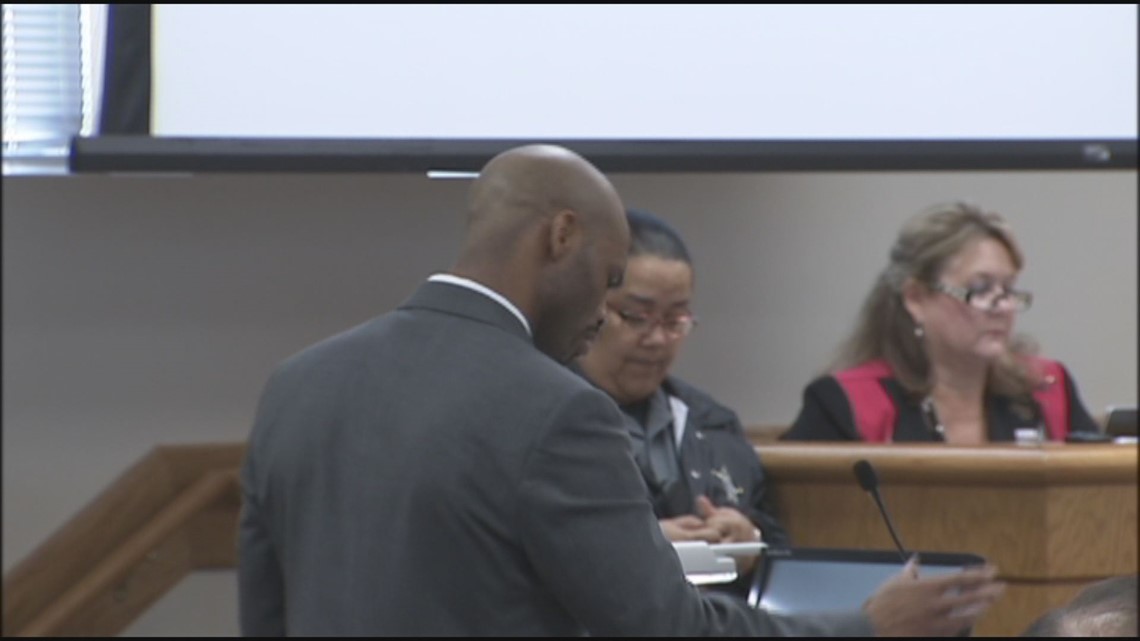 Witnesses say Jamie Hood held them at gunpoint | 11alive.com